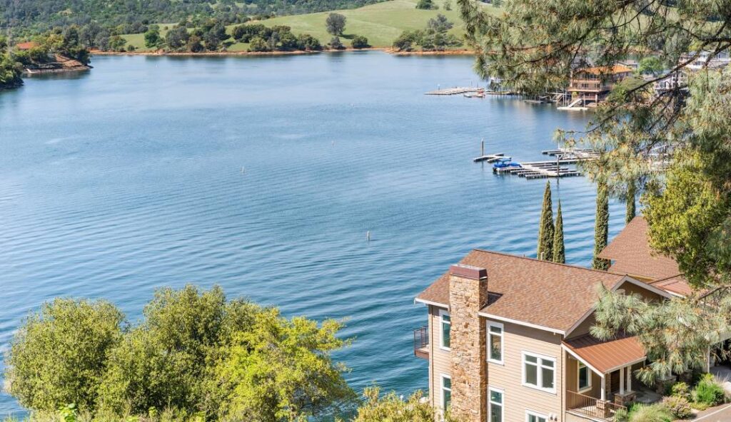 Best Drug & Alcohol Rehab in San Jose, CA | The Lakes Treatment Center